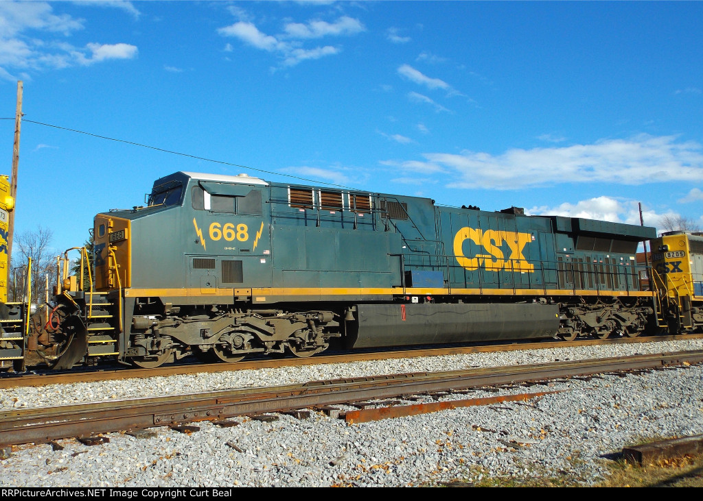 CSX 668